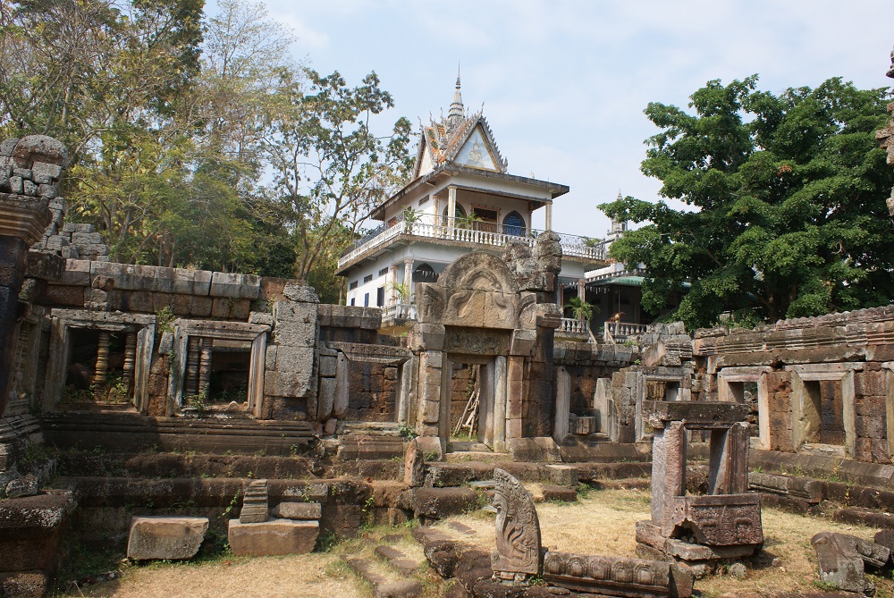Angkor Borei, Phnom Da & Phnom Chisor Day Tour From Phnom Penh ...